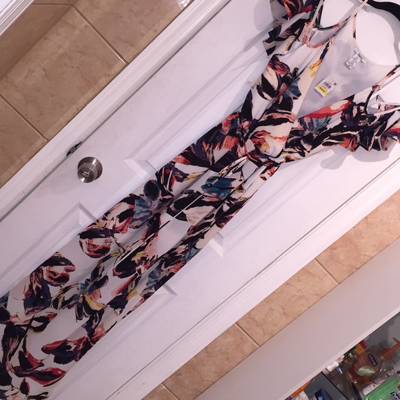 Bar III | Dresses | Floral Maxi Dress Size Medium | Poshmark
